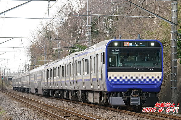 横須賀線E235系